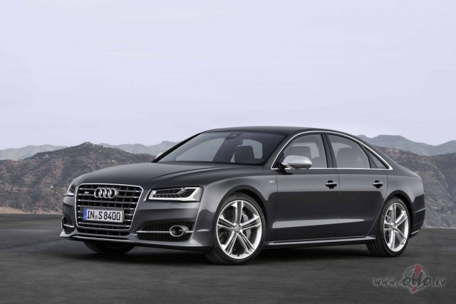 Audi S8 reviews and technical data
