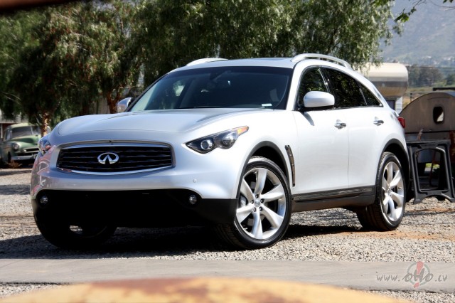 Infiniti FX reviews and technical data