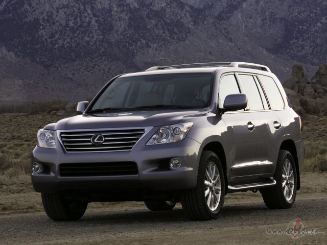 Lexus LX reviews and technical data