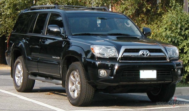 Toyota 4-Runner reviews and technical data